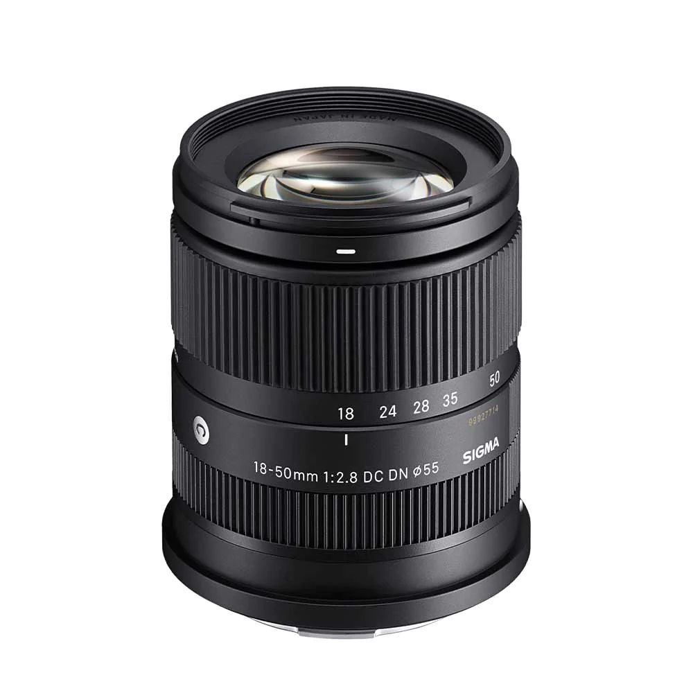 Lente Sigma 18-50mm F2.8 DC DN (C)-SE SONY - Fotomecánica